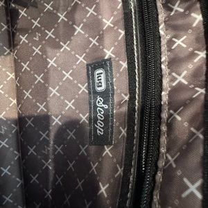 lug | Bags | Lug Scoop In Camo Black | Poshmark